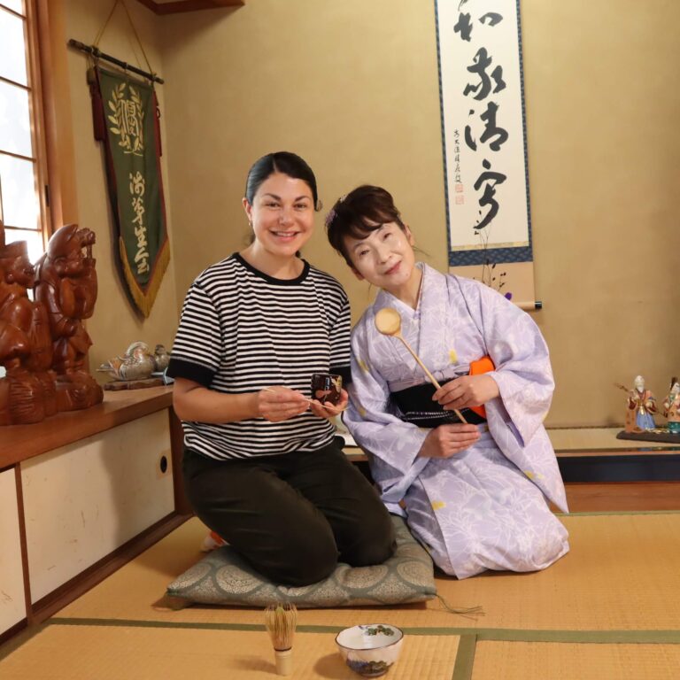 Kyoto Tea Ceremony & Tea Grinding Experience in Arashiyama - Komurasaki ...